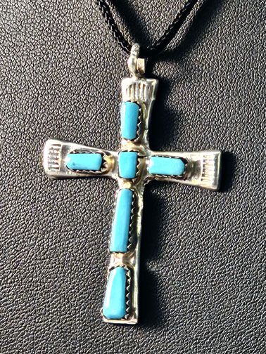 Zuni cross store